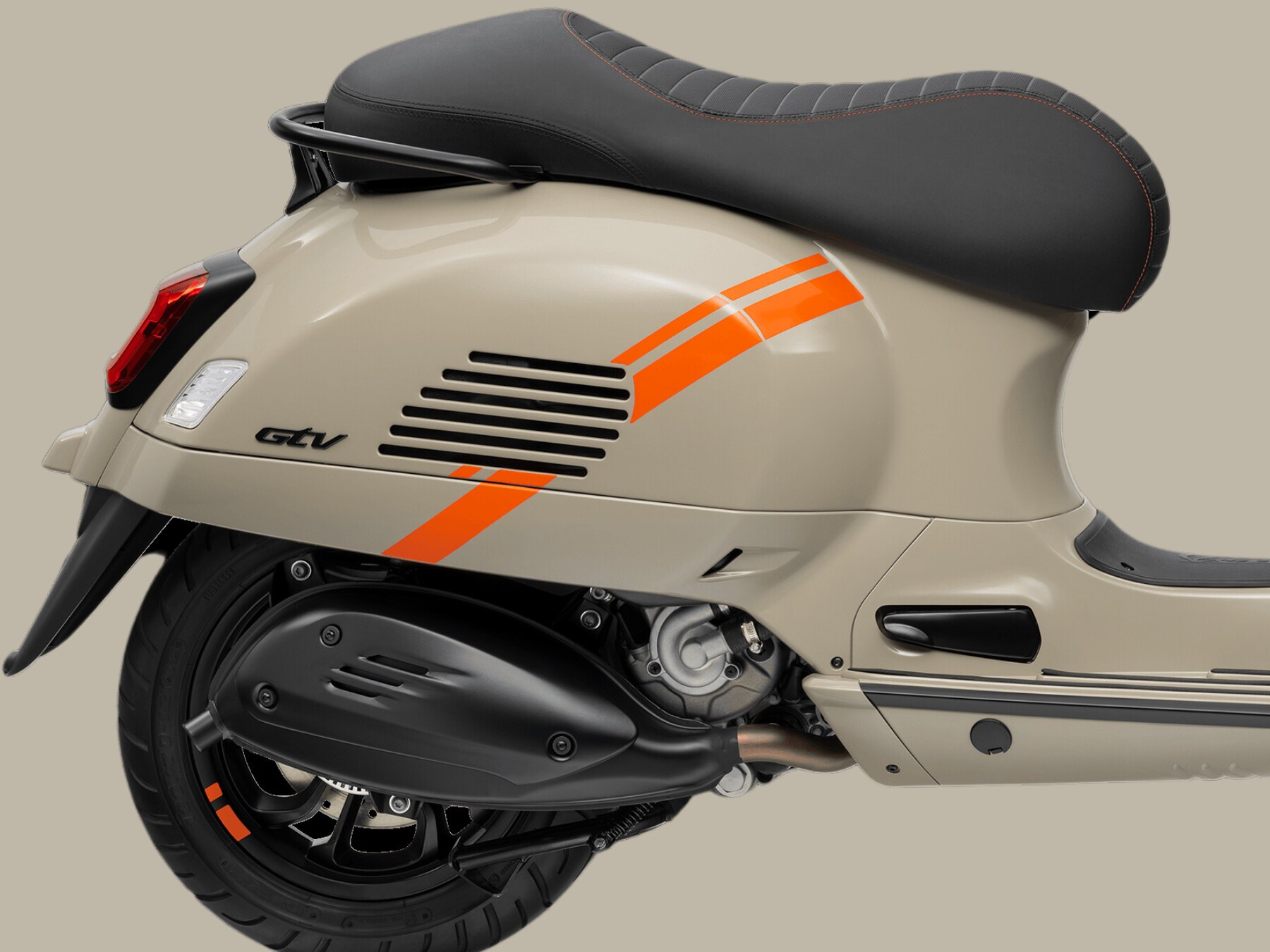 Vespa GTV 300: price, consumption, colors