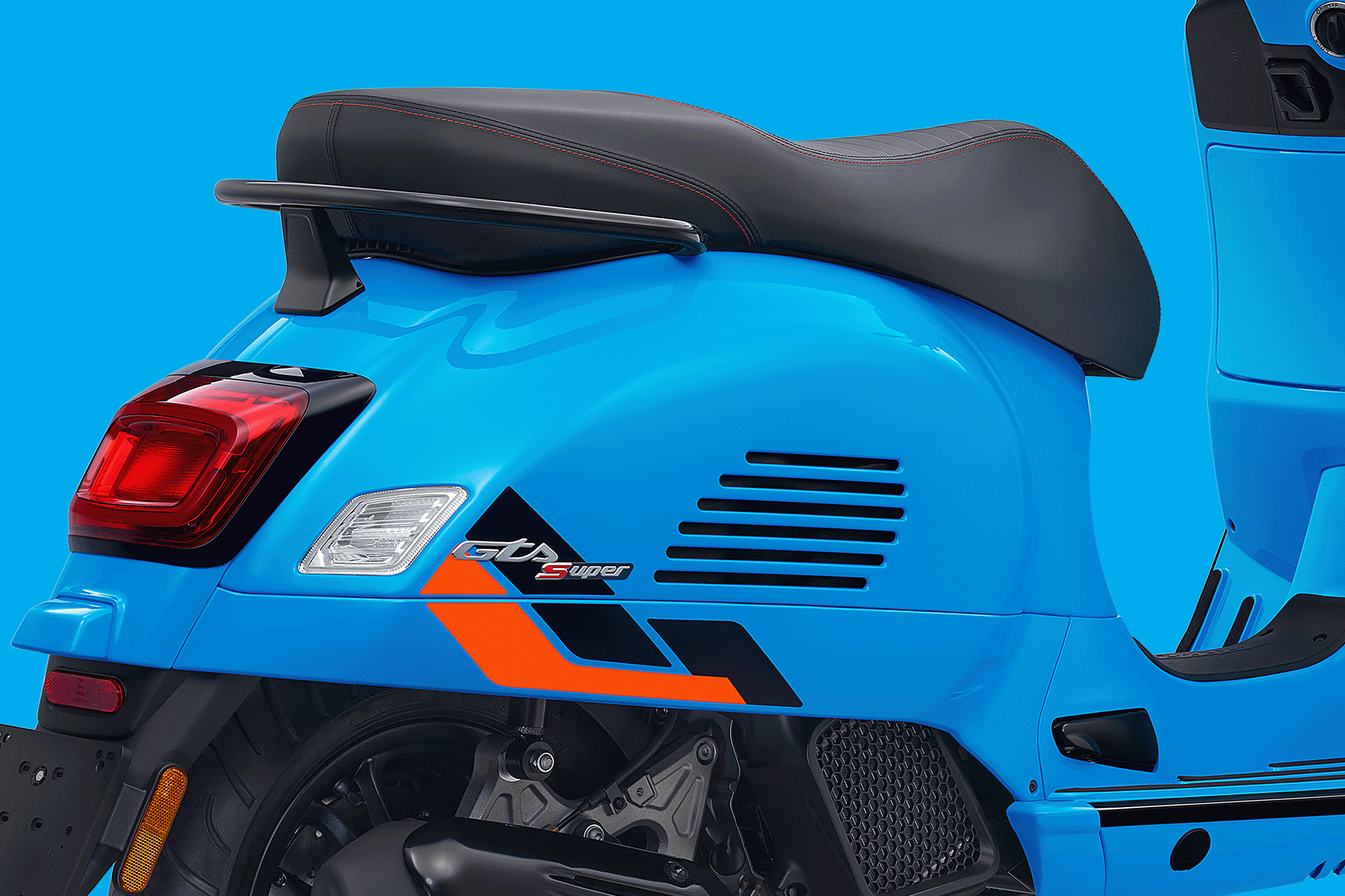 Vespa GTS SuperSport 300: price, consumption, colors