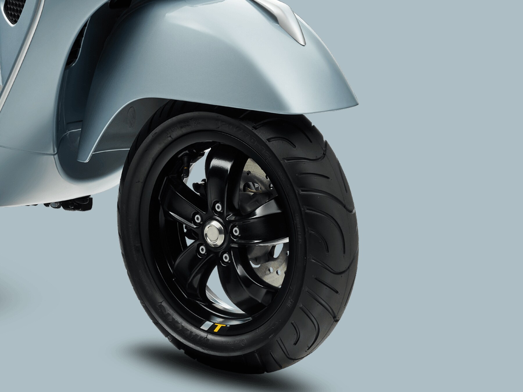 Vespa GTS SuperTech 300: price, consumption, colors