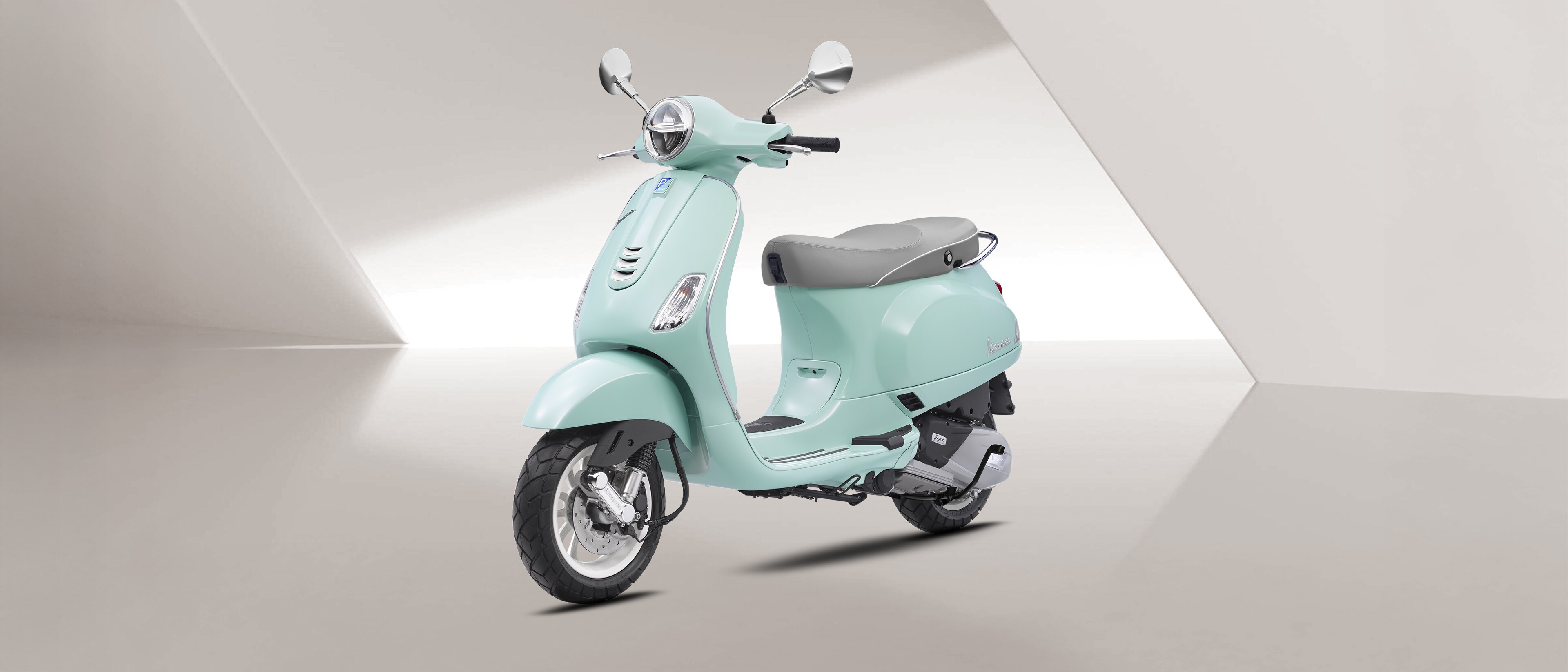 LX | Vespa TW