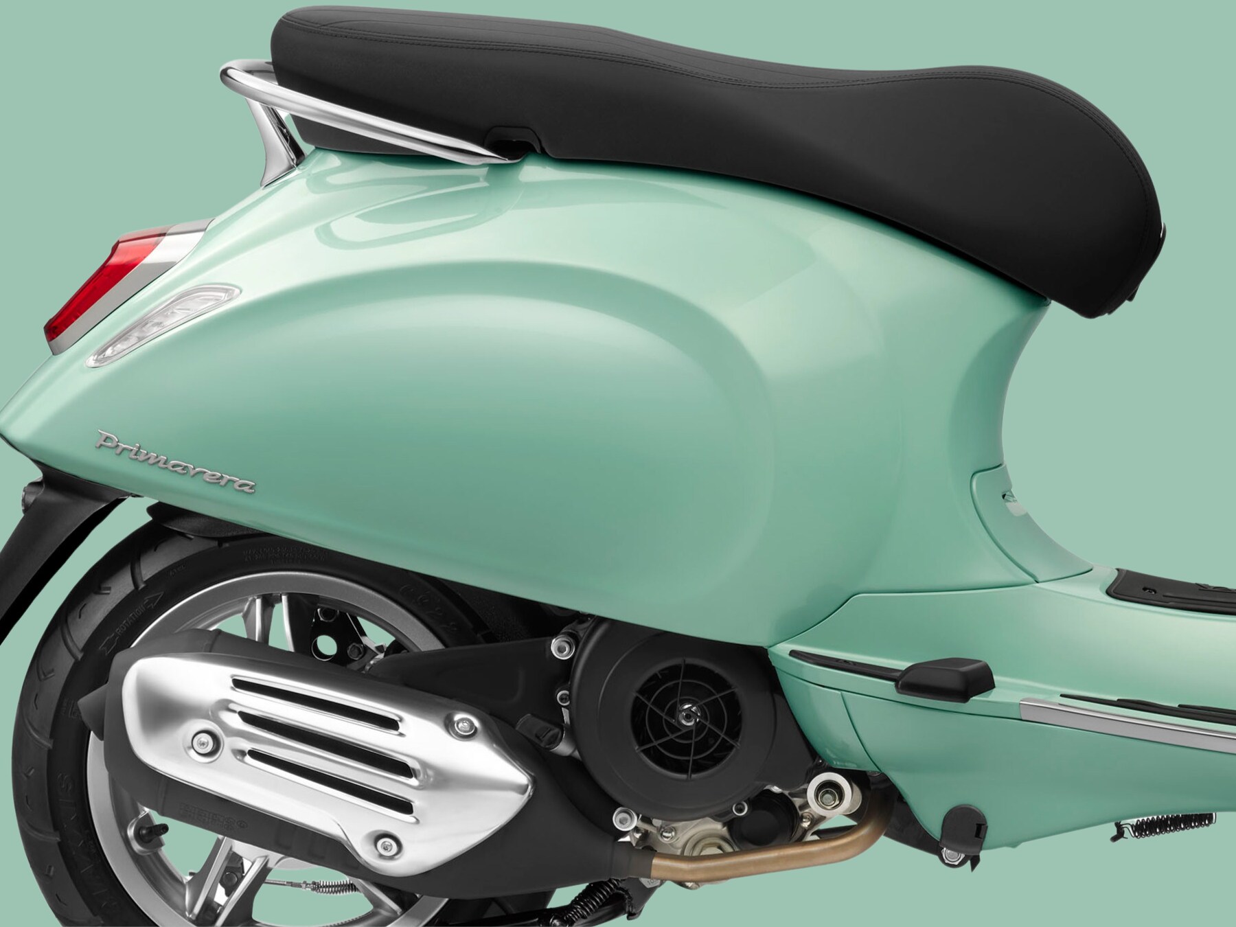 Vespa Primavera 150: harga, konsumsi, warna