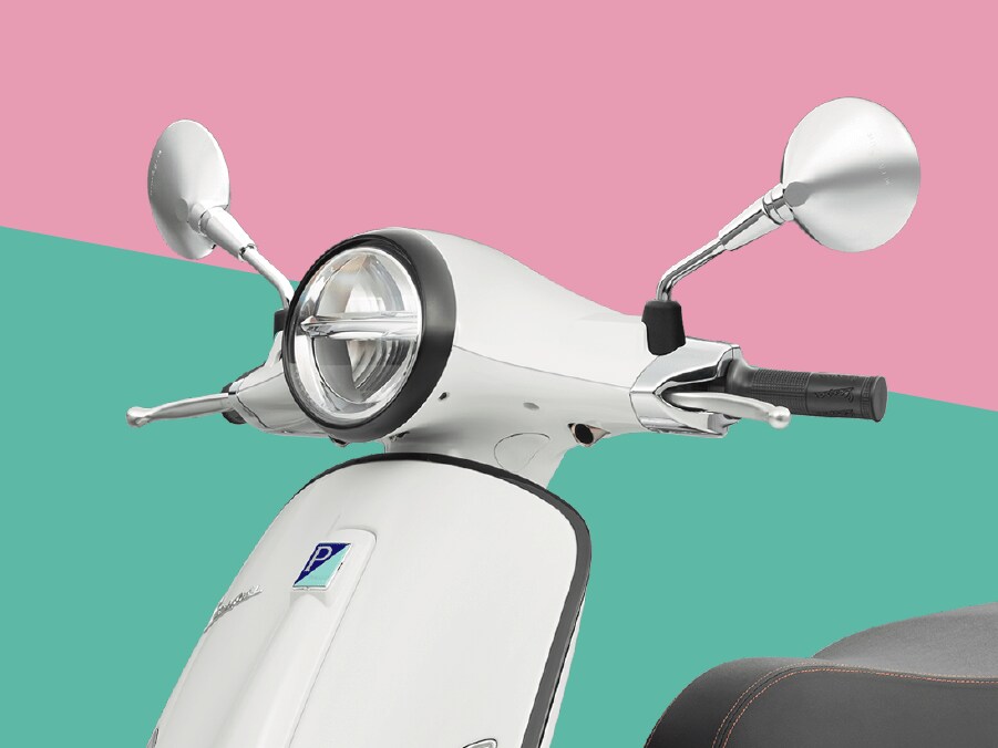 Vespa Primavera: snappy, agile, with 12 inch wheel rims
