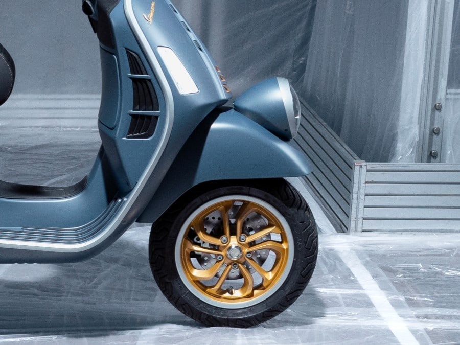 Vespa GTV Officina 8 310: specs, features and price